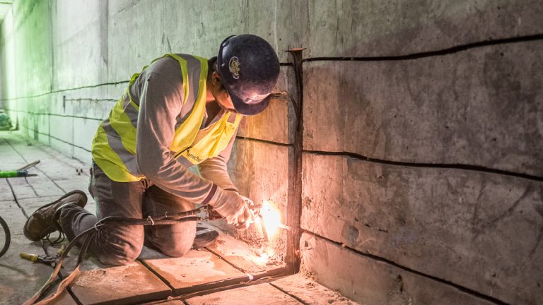ribbon-anode-welding | STRUCTURAL Middle East