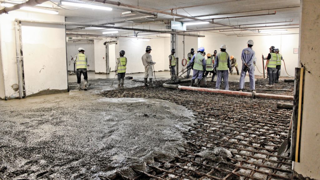 slab-overlay-strengthening-concrete-pouring | STRUCTURAL Middle East